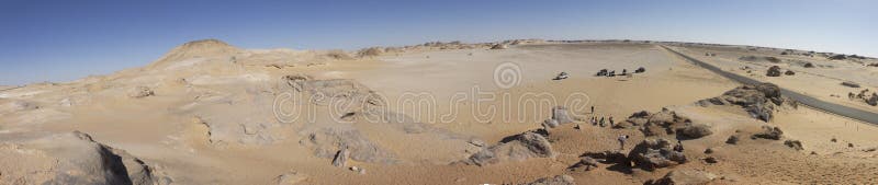 People Visiting White Alabaster Rock in Egypt Editorial Photography ...