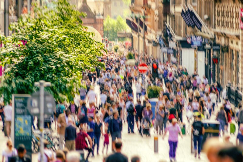 People walking in city editorial stock image. Image of centre - 136573204