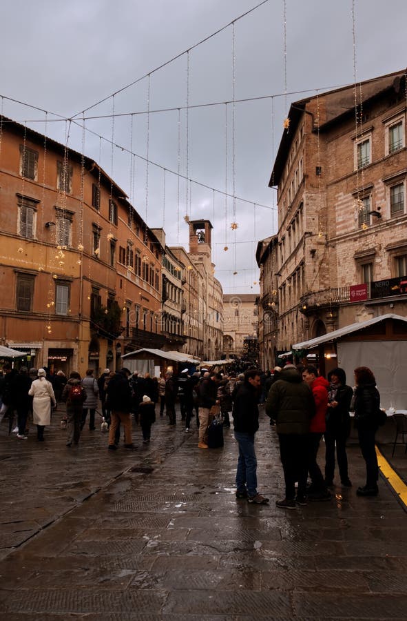 People Walking in the City of Perugia Editorial Photography - Image of ...