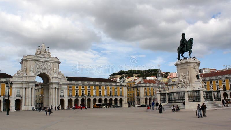 People Walking on Commerce Square Editorial Image - Image of copy ...