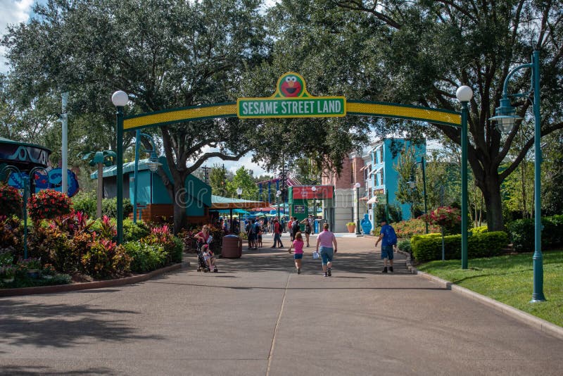 People Walking in Sesame Street Land at Seaworld 1 Editorial Image ... People Walking in Sesame Street Land at Seaworld 1 Editorial Image ...