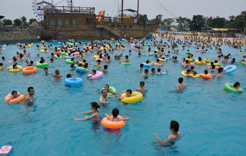 Peoples Playing in Water Park Editorial Stock Image - Image of summer ...