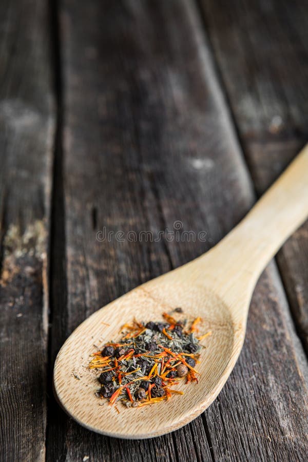 Pepper in wooden spoon stock image. Image of heap, cuisine - 128358601