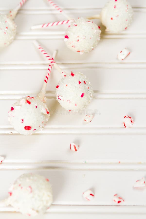 Peppermint Chocolate Cake Pops Stock Image - Image of cake, pastrie ...