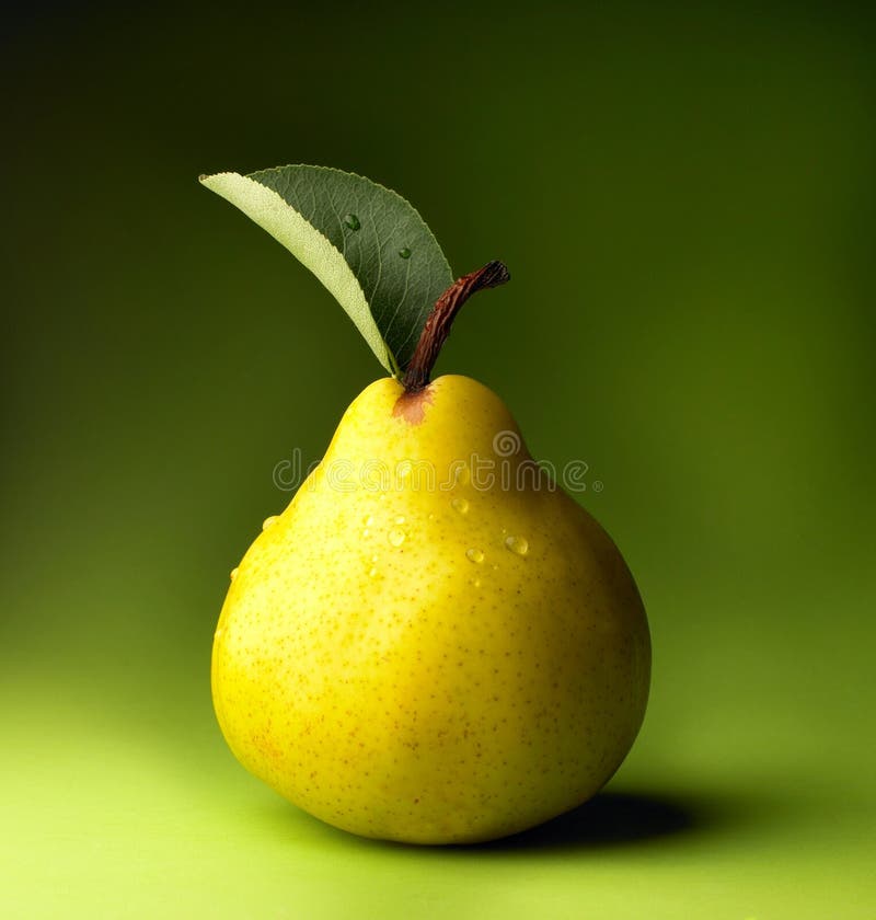 Pera imagen de archivo. Imagen de agricultura, pera, travieso - 11077573