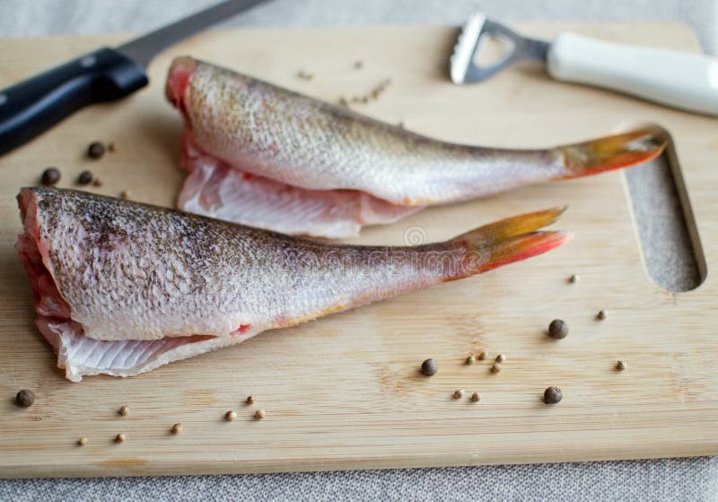 Perch Fish on the Cutting Boar Stock Photo - Image of freshwater ...
