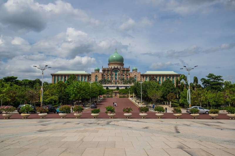 The Perdana Putra In Putrajaya Malaysia Stock Image Image Of Minister Cityscape 244227129