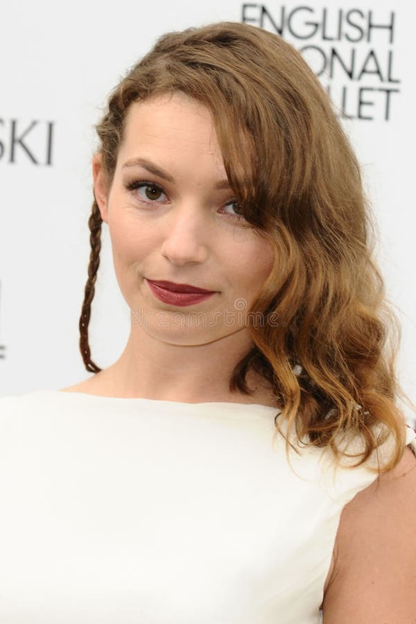 Perdita Weeks's Instagram, Twitter & Facebook on IDCrawl