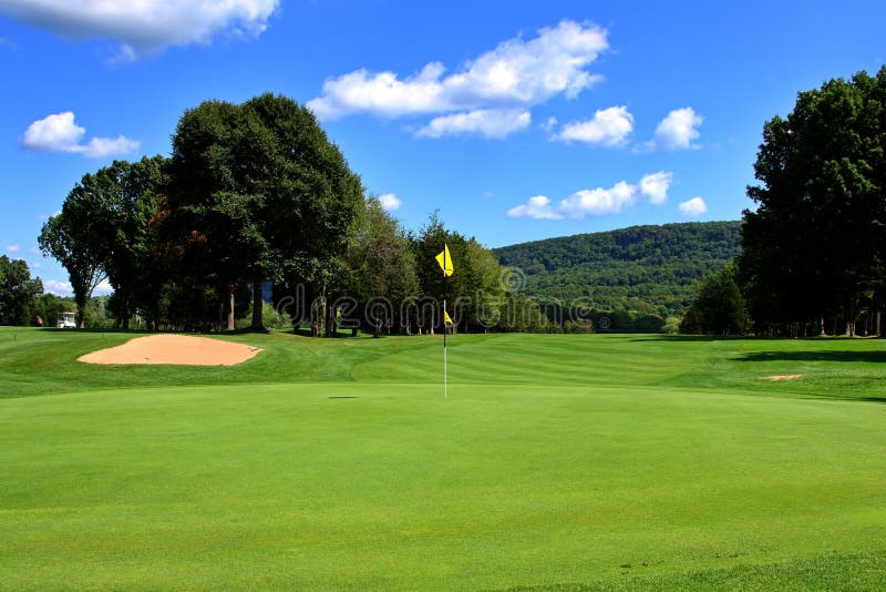 Perfect Golf Course stock image. Image of greens, birdie - 6364191