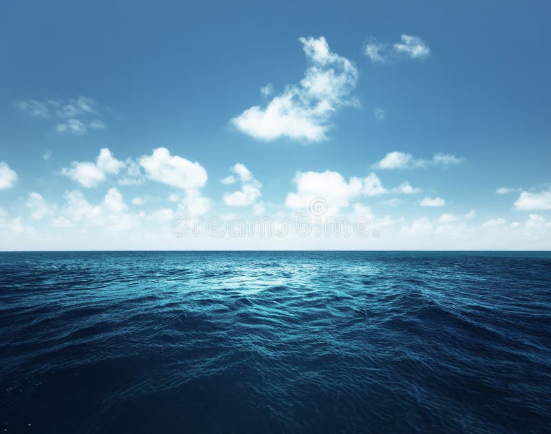 Ocean and perfect sky stock image. Image of fresh, ocean - 8665163
