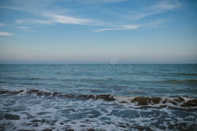 Perfect Sky and Water of Ocean Stock Photo - Image of paradise, ocean ...