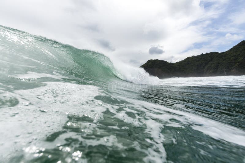 Perfect wave stock image. Image of barrel, aqua, surfing - 38148891