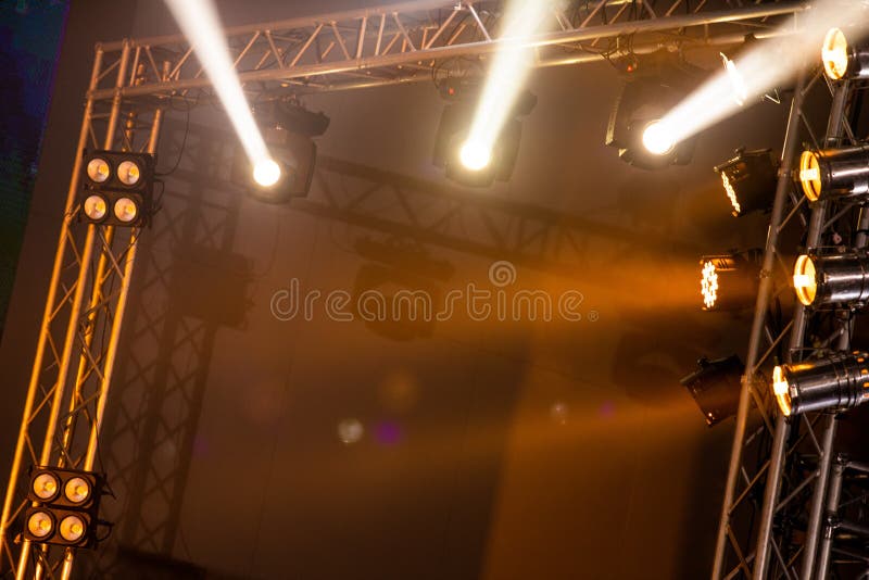 Performance Moving Lighting Light Beam Ray Stock Image - Image of body ...
