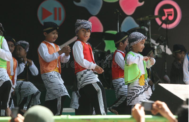 Performing art editorial stock photo. Image of indonesia - 36499143