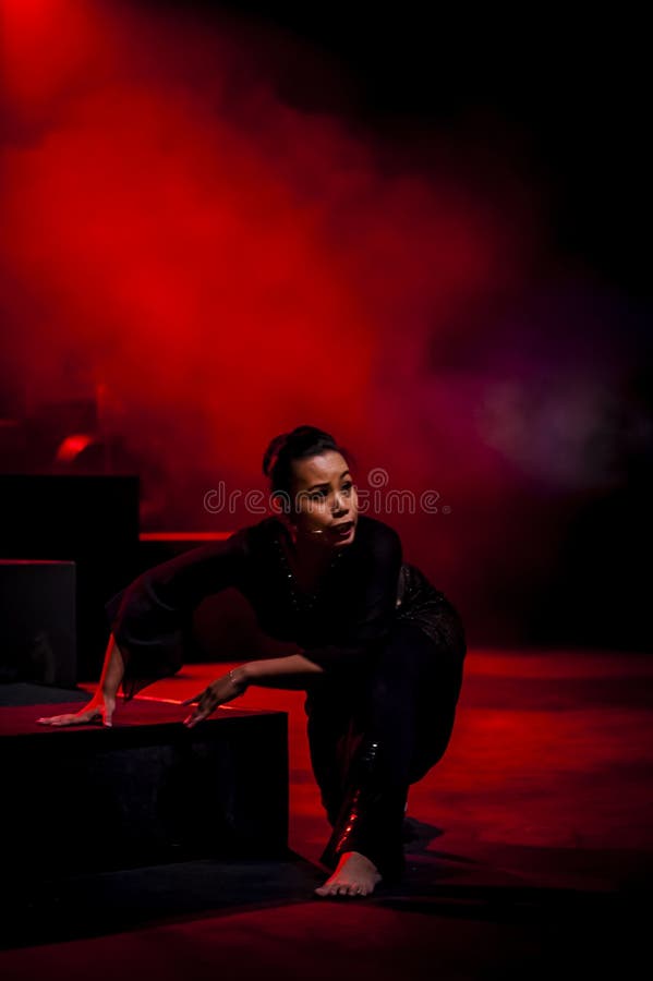 Performing Arts in Dark Studio Editorial Photography - Image of ...