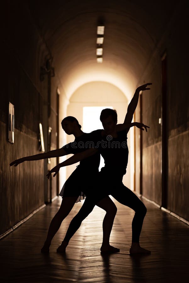 Silhouettes of Elegant Pair of Ballet Dancers Stock Image - Image of ...
