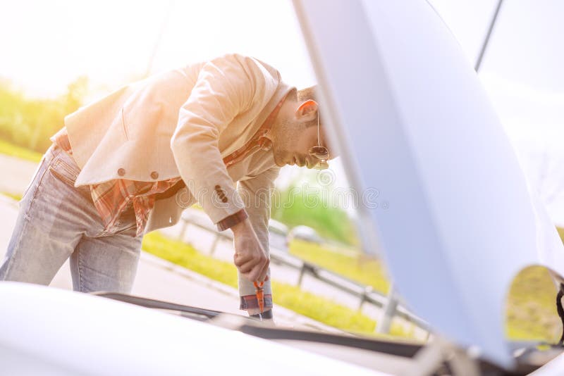 Performing an Oil Change on a Car Stock Image - Image of retail, mode ...