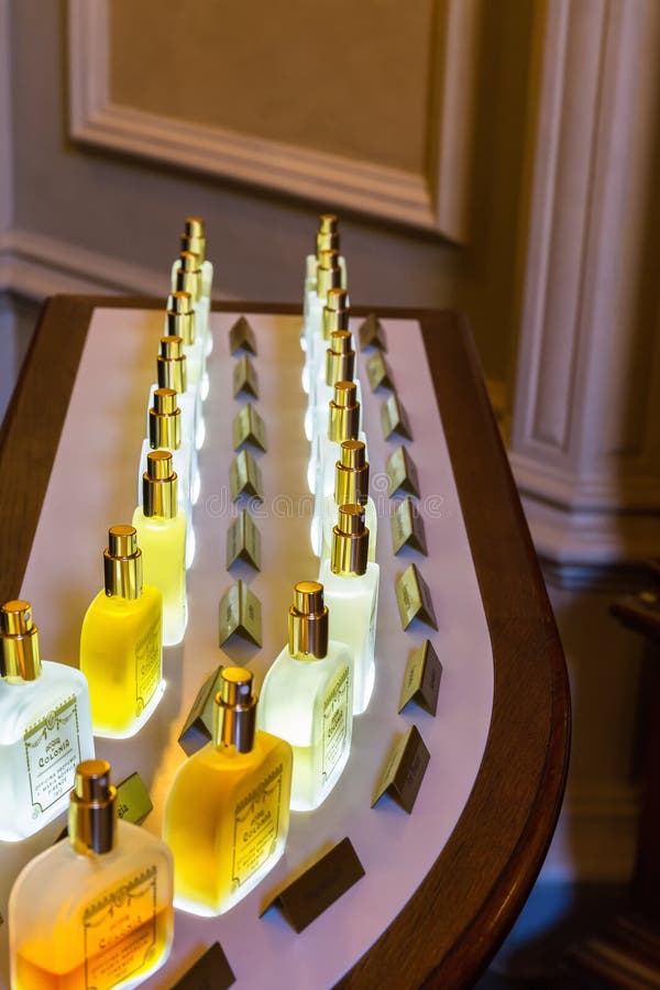 914 Perfume Counter Stock Photos - Free & Royalty-Free Stock Photos ...