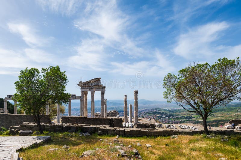 Pergamon Ancient City Site in Bergama, Turkey Stock Image - Image of ...