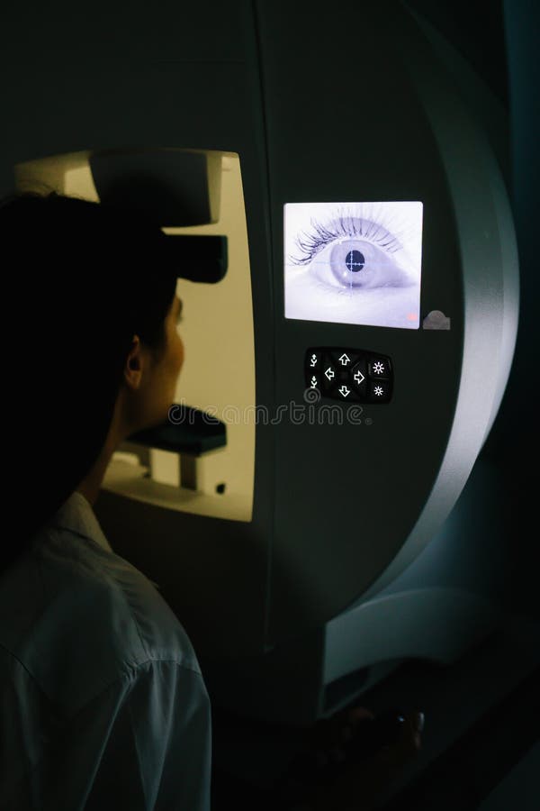 Perimetry Visual Field Test Helps Detect Early Glaucoma by Assessing ...