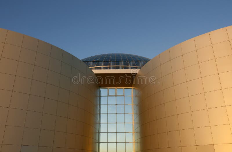 Perlan Building, Iceland stock image. Image of restaurant - 2912753