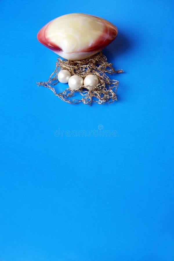 Perlas y shell imagen de archivo. Imagen de arena, playa - 22948467