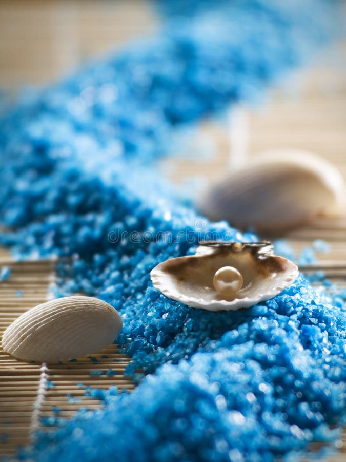 Perle stockfoto. Bild von geruch, salz, perle, geschmack - 7692344