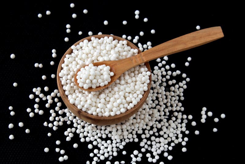 Perle di tapioca fotografia stock. Immagine di studio - 30500762