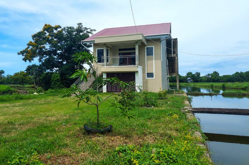 Elegant Permanent House and Spacious Yard Stock Image - Image of hotel ...