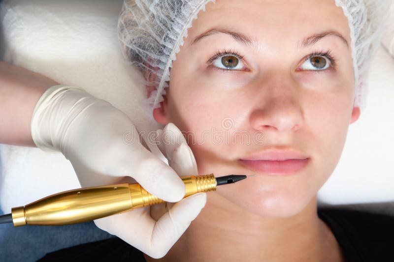 Permanent makeup stock photo. Image of salon, female - 20118266