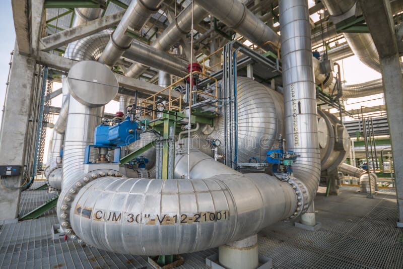 Permutador De Calor Na Planta Industrial Foto de Stock - Imagem de ...