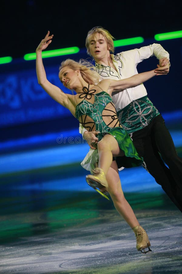 Pernelle Carron-Lyod Jones editorial image. Image of edge - 11460720