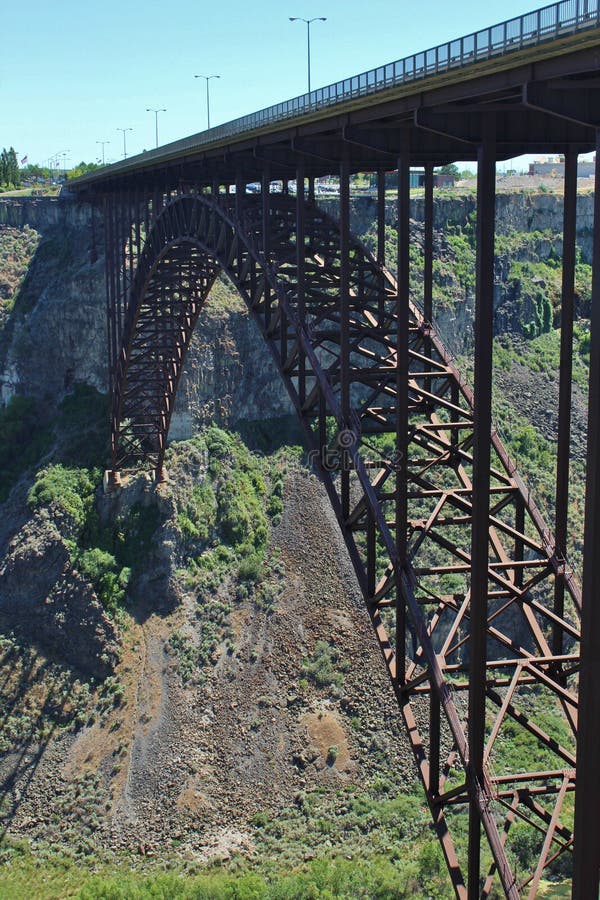 Perrine Bridge imagen de archivo. Imagen de arco, puentes - 90311721