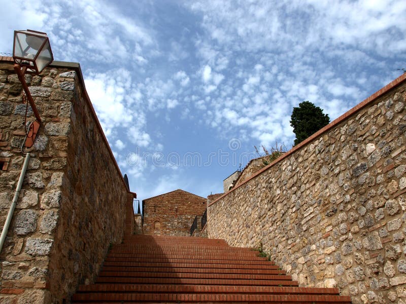 Perron En S.Gimignano - Toscana Imagen de archivo - Imagen de viejo ...