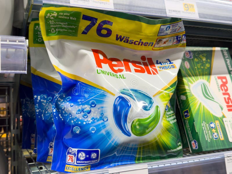 Persil Laundry Detergent 4-in-1 Power Capsules in Store Aisle Editorial ...