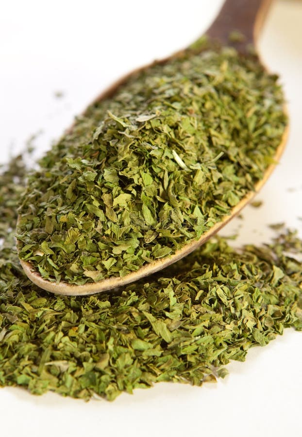 Persil sec photo stock. Image du épice, fermer, wooden - 18682188