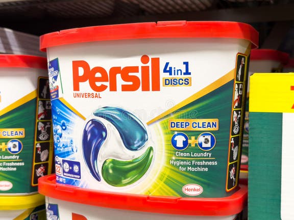Persil Universal 4-in-1 Discs Detergent Packaging for Deep Clean ...