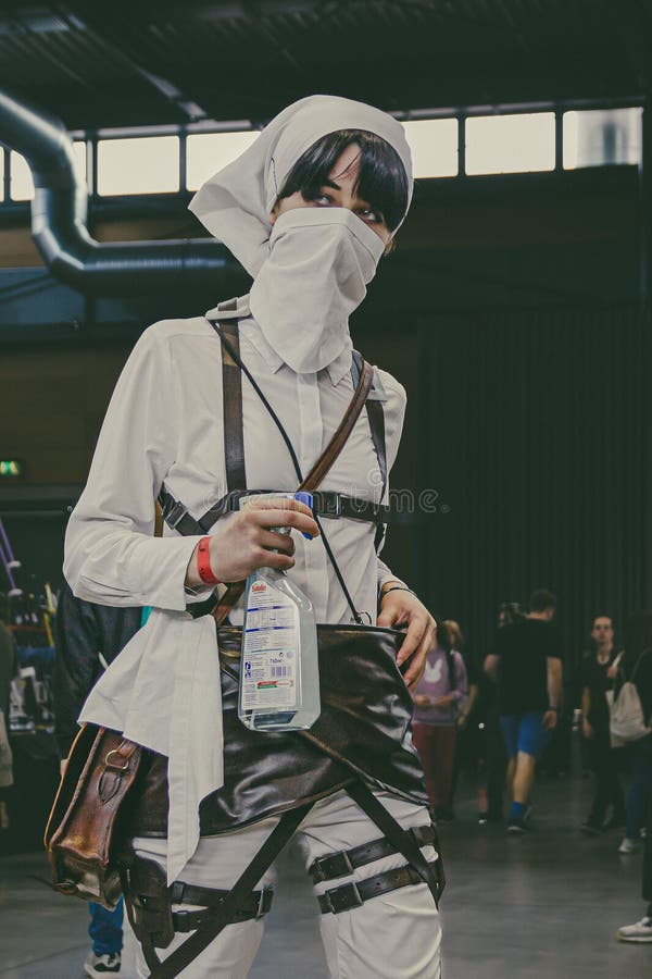 Attack On Titan Levi Cleaning Cosplay