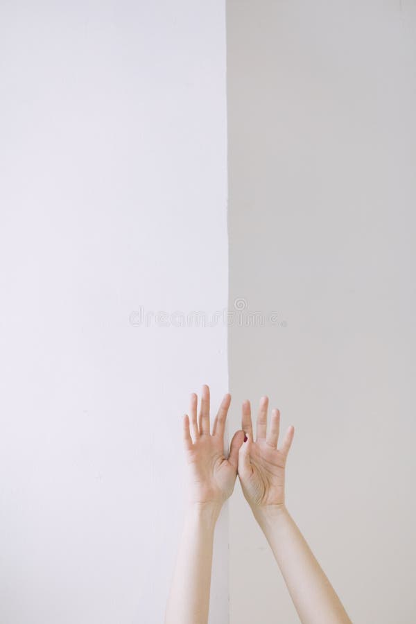 Person Two Hand Leaning On Wall Picture. Image: 109911516