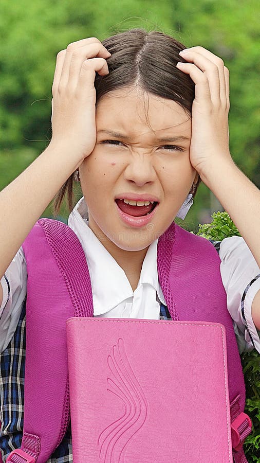 Persona ansiosa de Latina foto de archivo. Imagen de tensionado - 114816924