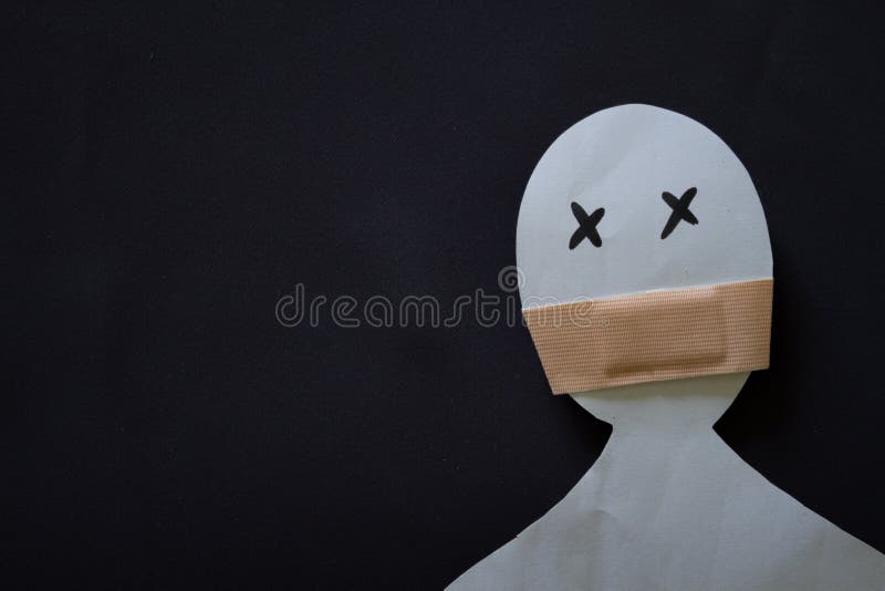 Persona De Papel Con Boca Cerrada Foto de archivo - Imagen de ...
