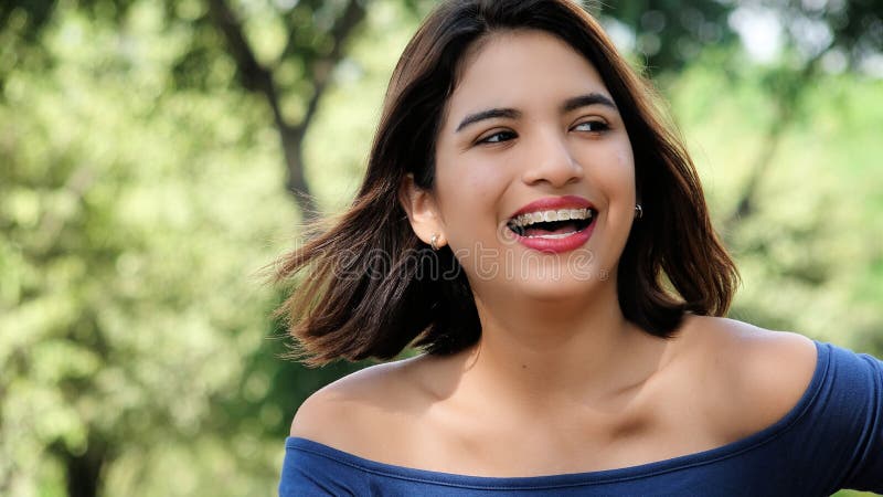 Persona de risa imagen de archivo. Imagen de riéndose - 108725275