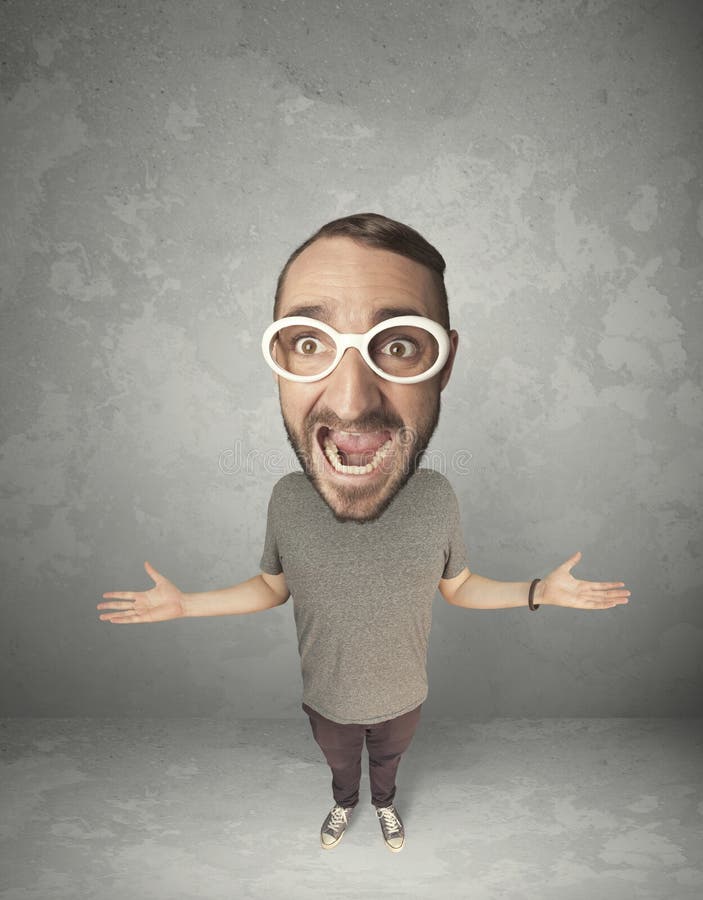 La Personne Drôle Dans Le Concept De Vacances De St Patrick Photo stock ...