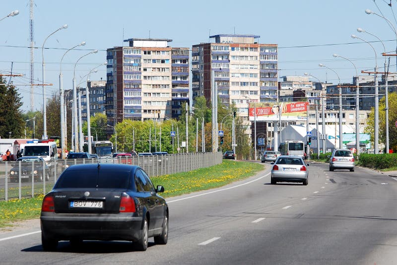 Perspectiva De Vilnius Laisves Em Karoliniskes O 26 De Abril De 2014 ...