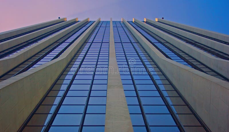 Edificio en perspectiva foto de archivo. Imagen de outdoor - 8649530