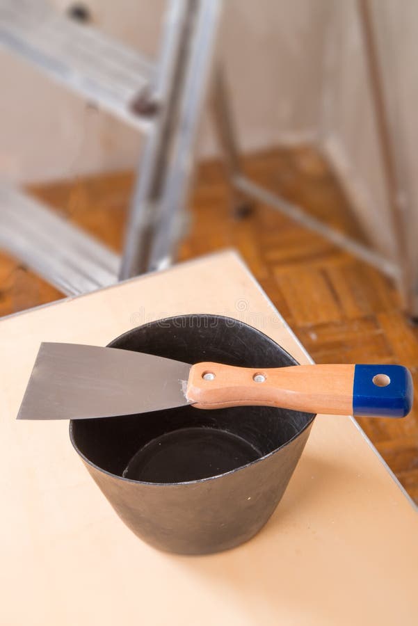Construction spatula stock image. Image of builder, finishing - 30174597