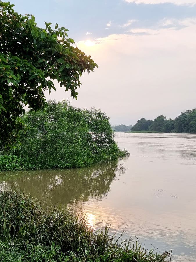 The Perspective of Riverside View with Reflection the Sun Stock Photo ...