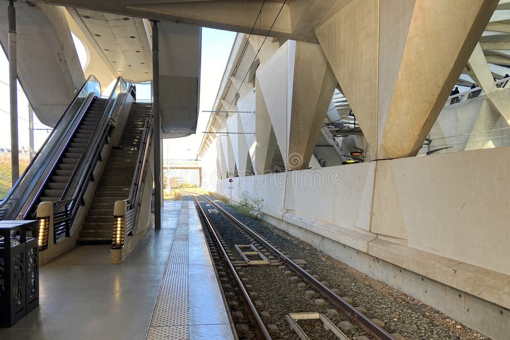 Perspective View of Empty Deserted Train Platforms and Rails ...