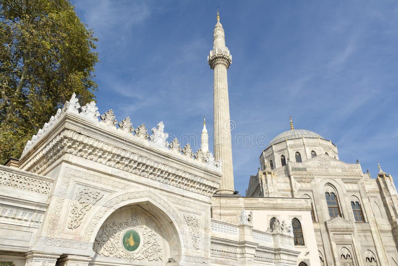 Pertevniyal Valide Sultan Mosque, Istanbul, Turkey Stock Photo - Image ...