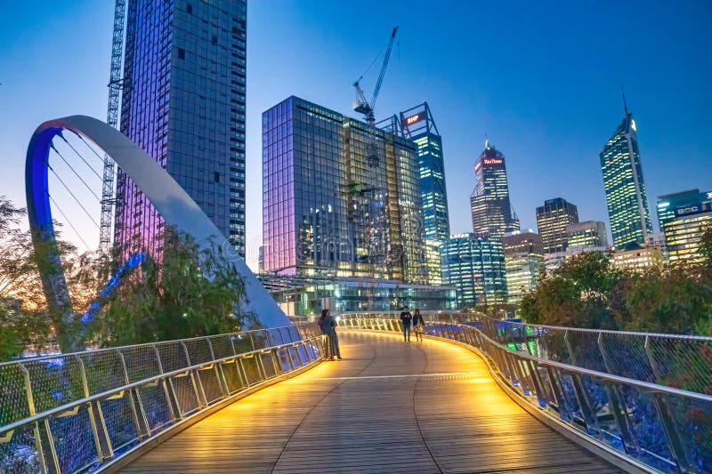 Perth, Australia - August 31, 2023: Bridge and Skyscrapers of Elizabeth ...